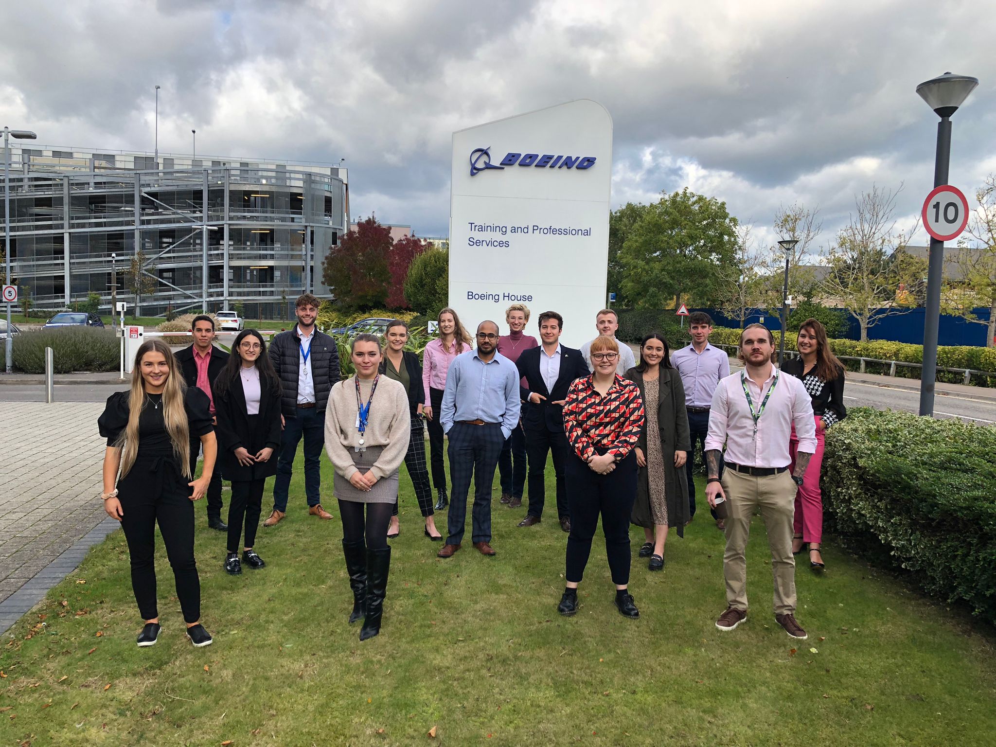 Boeing Graduate Scheme – 3 Months In – 2 Sisters In STEM